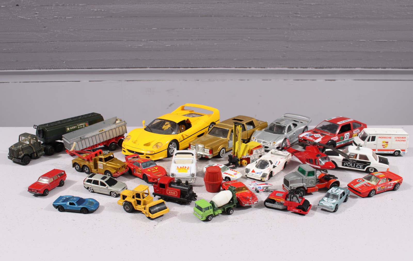 LEKSAKSBILAR M.M | Auktion.se