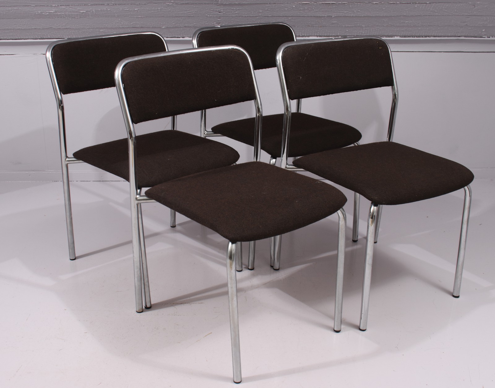 EDSBYVERKEN STOLAR | Auktion.se